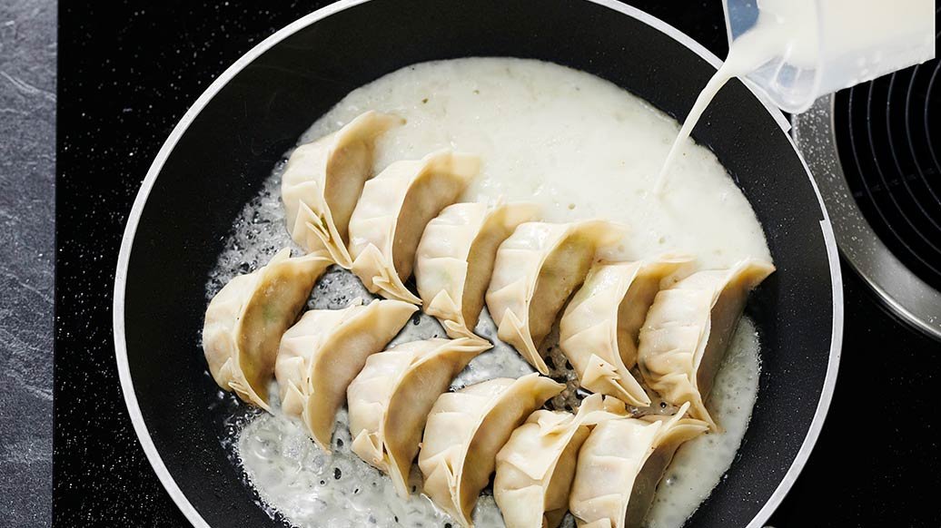Gyoza Rezept mit 3 leckeren Gyoza Saucen | Kikkoman